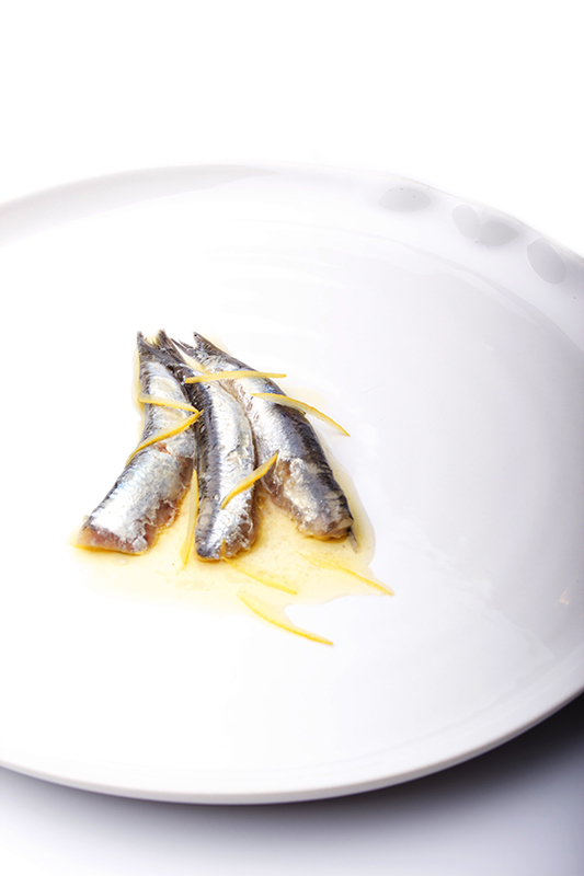 Anchovy Fillet With Lemon Butter | Gastronomixs