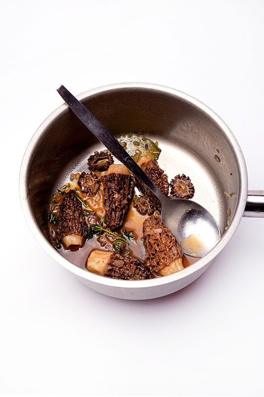 Classic cooked morel mushrooms | Gastronomixs