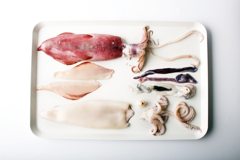 Cleaning Squid | Gastronomixs