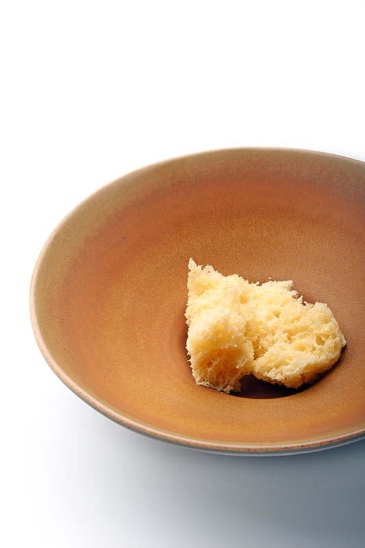 Mature Cheese Sponge Cake | Gastronomixs