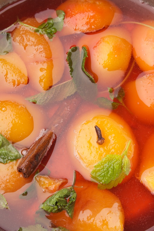Poached Peaches | Gastronomixs